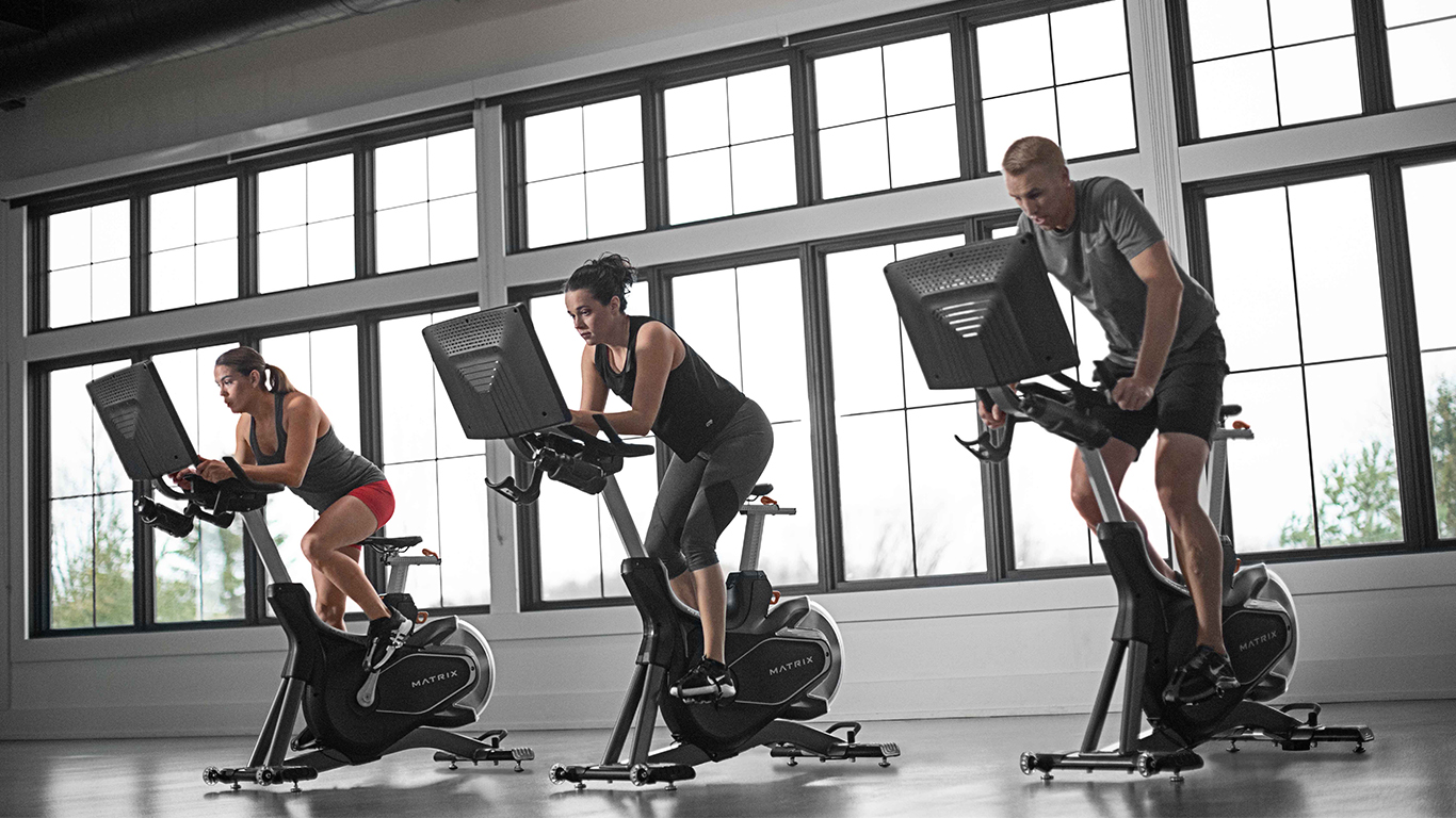Cómo utilizar las 10 máquinas de ejercicio más comunes del gimnasio ...